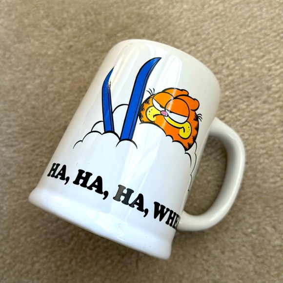 Dining | Garfield Ski Hahaha Mug | Poshmark